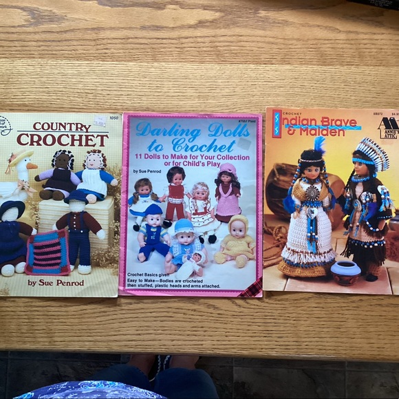 Art | Three Vintage Crochet Books With Instructions | Poshmark